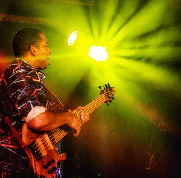 David Dyson - Professional Bassist - Official Website